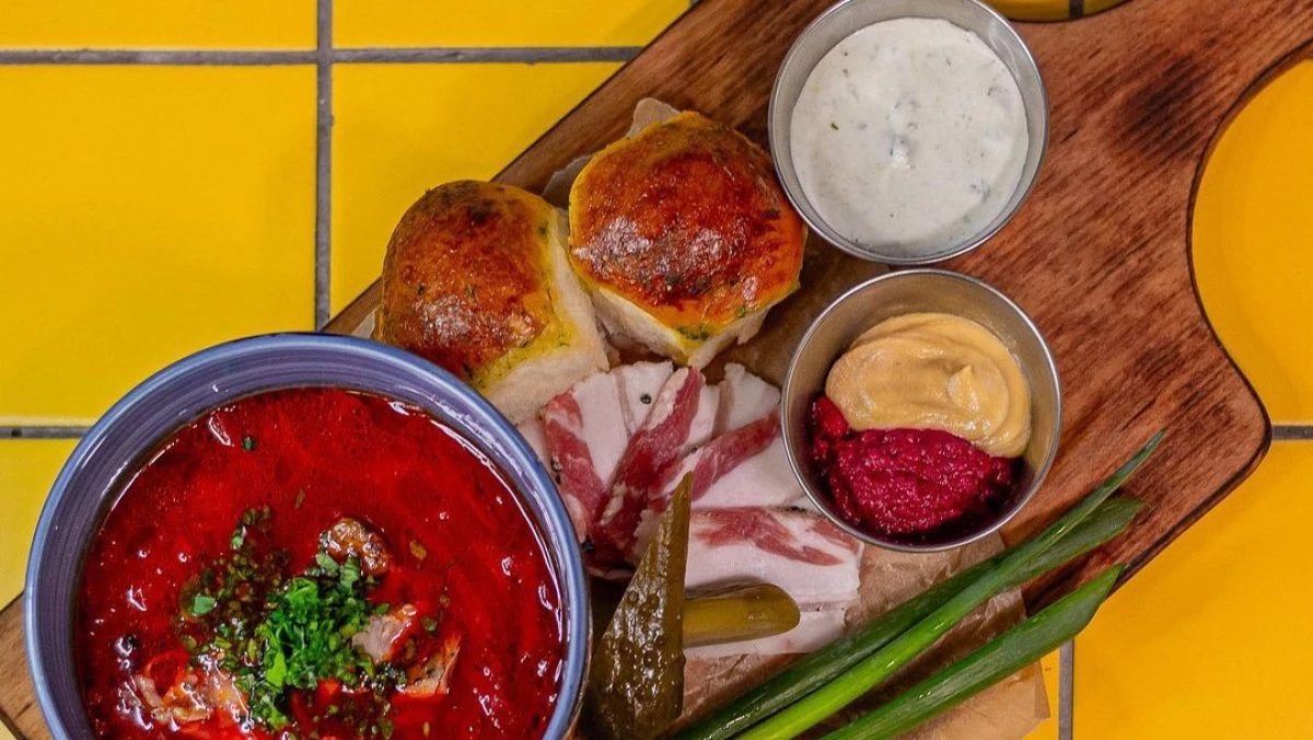 5 Jenis Makanan Halal Rusia yang Cocok dengan Lidah Masyarakat ...